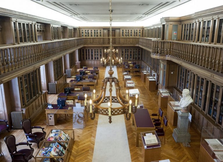 The 7 most beautiful libraries in Lisbon - Art and Soul